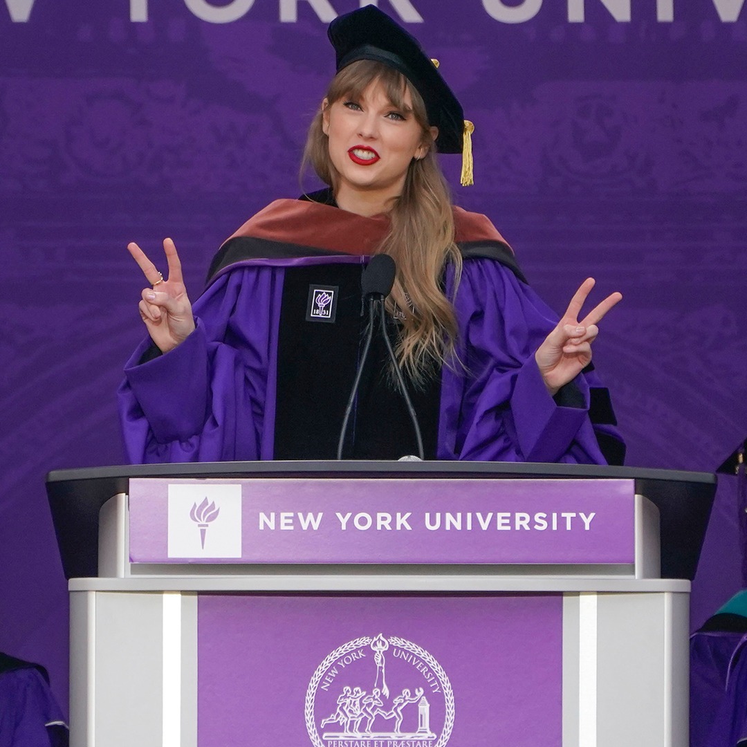 Taylor Swift Reflects On Taylor Swift Reflects On